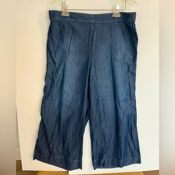 Sound Style | Pants & Jumpsuits | Soundstyle Blue Capris | Poshmark